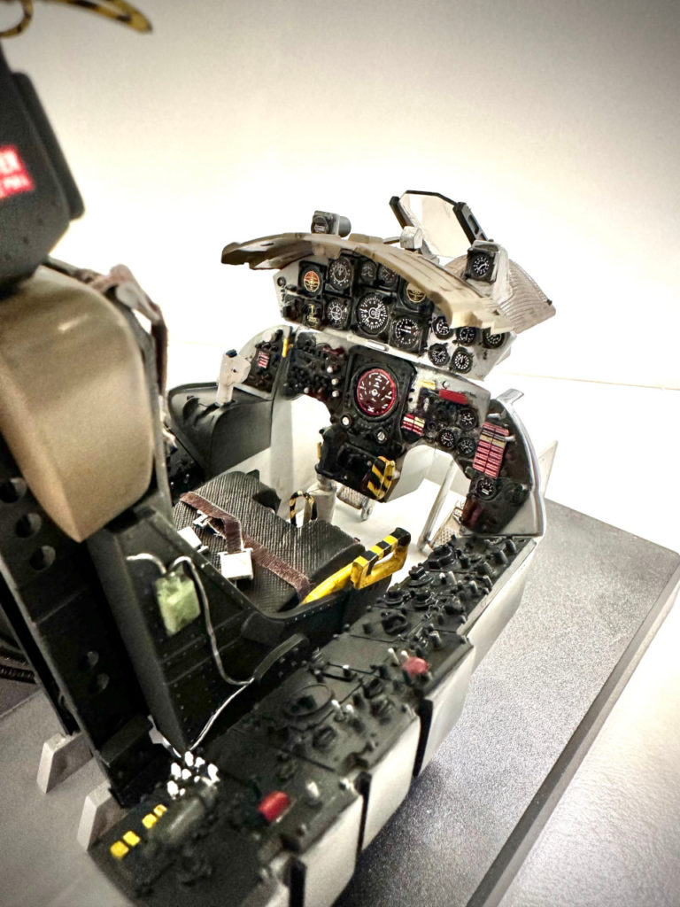 Lockheed F-104G Cockpit - studio 1:48
